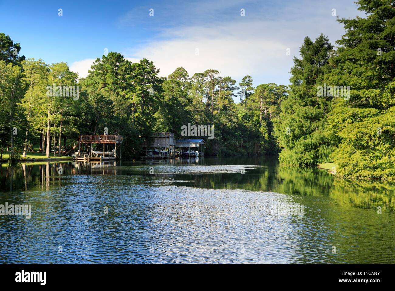 Scenic Magnolia River that leads to Gulf of Mexico in Southern Alabama ...
