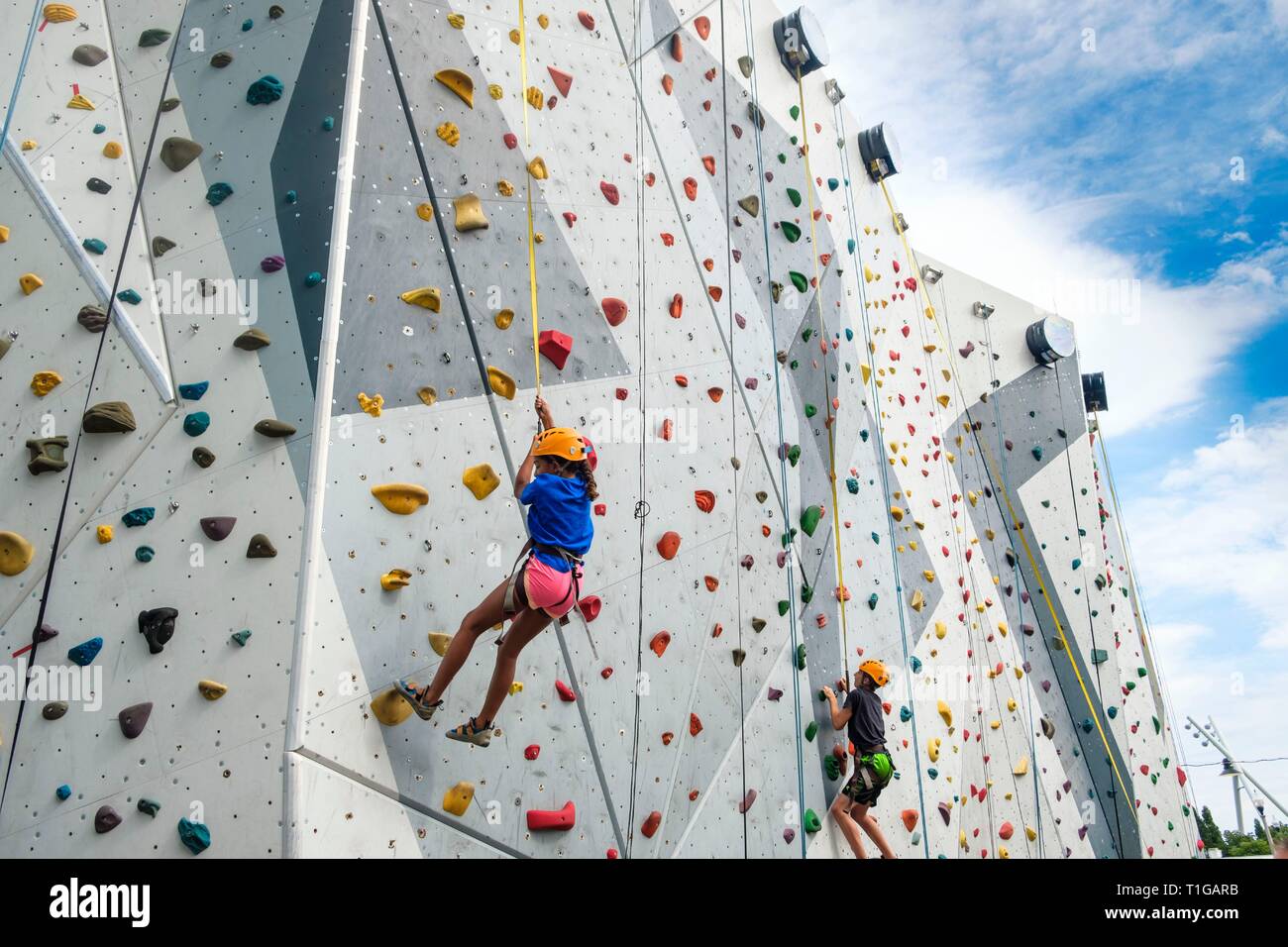 Climbing Wall at Maggie Daley Park, a 20-acre public park for children ...