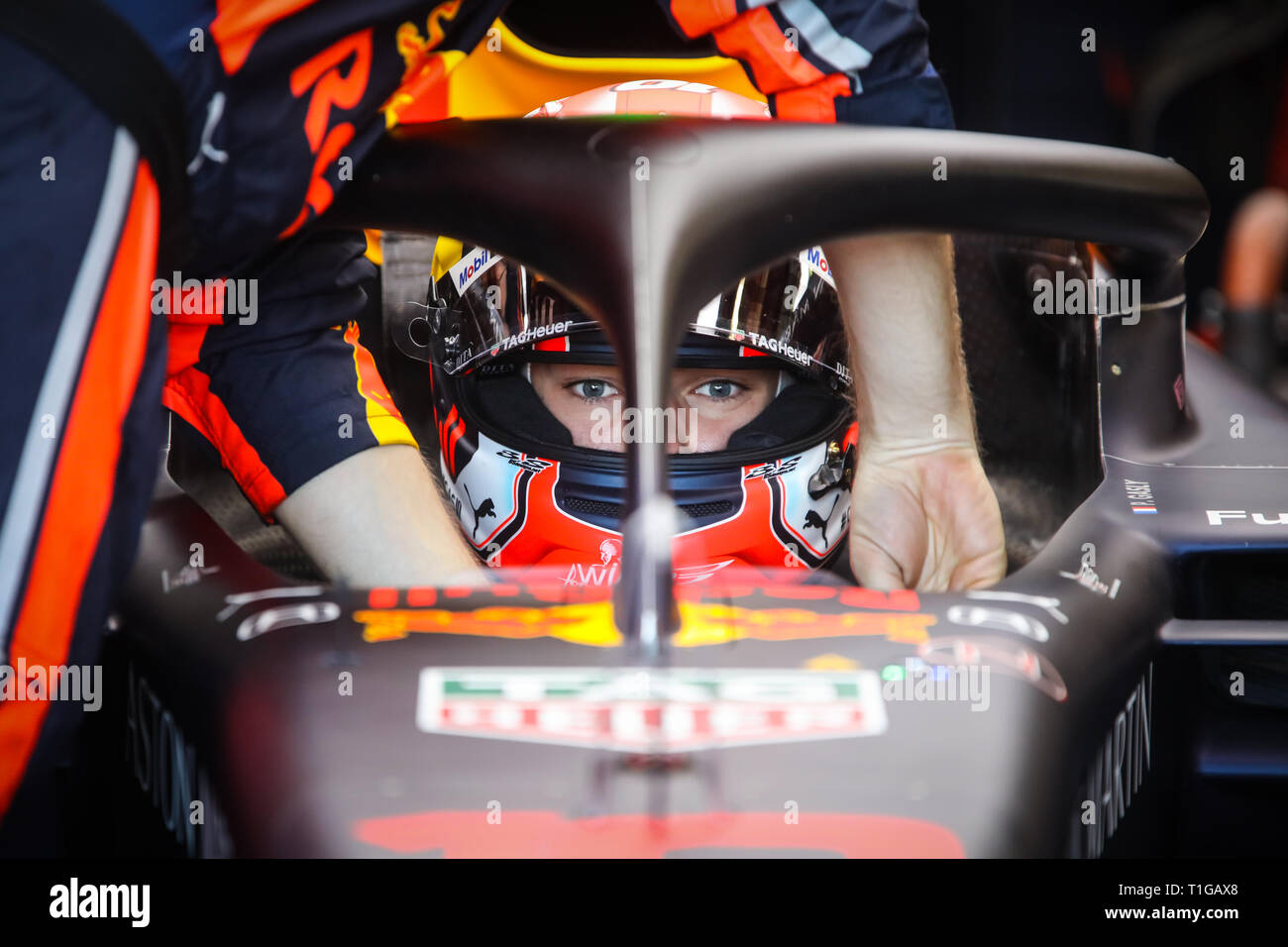 MELBOURNE, AUSTRALIA - MARCH 17: Pierre GASLY of Aston Martin Red Bull ...