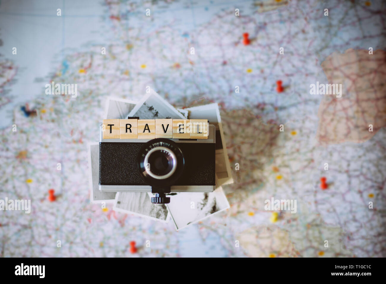Traveling concept smart phone hi-res stock photography and images - Alamy