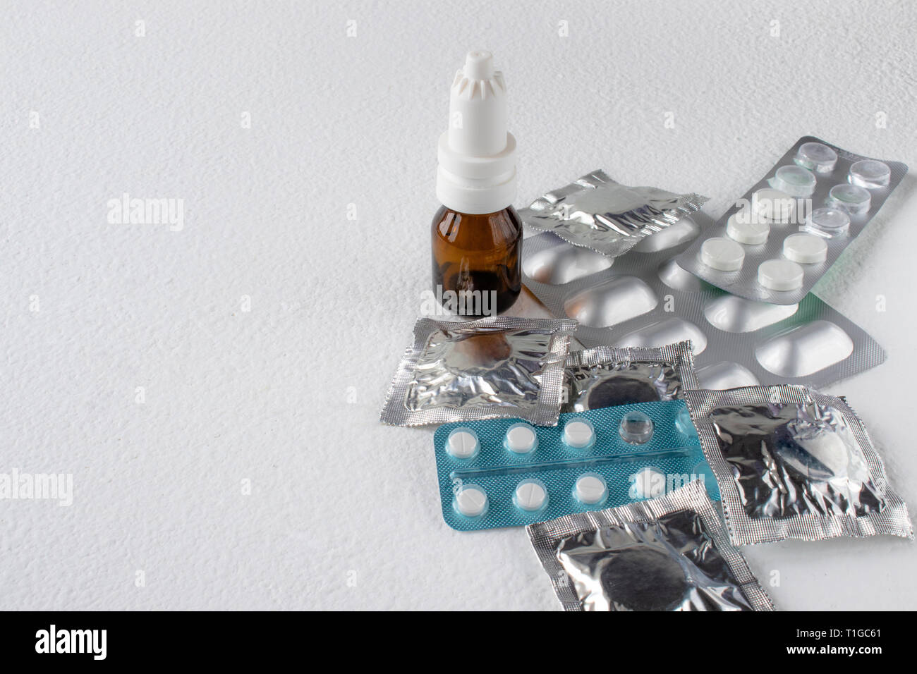 Different types medication hi-res stock photography and images - Alamy