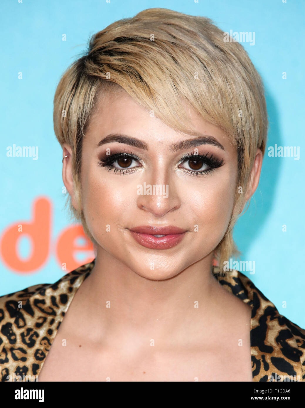 LOS ANGELES, CA, USA - MARCH 23: J.J. Totah arrives at Nickelodeon's ...