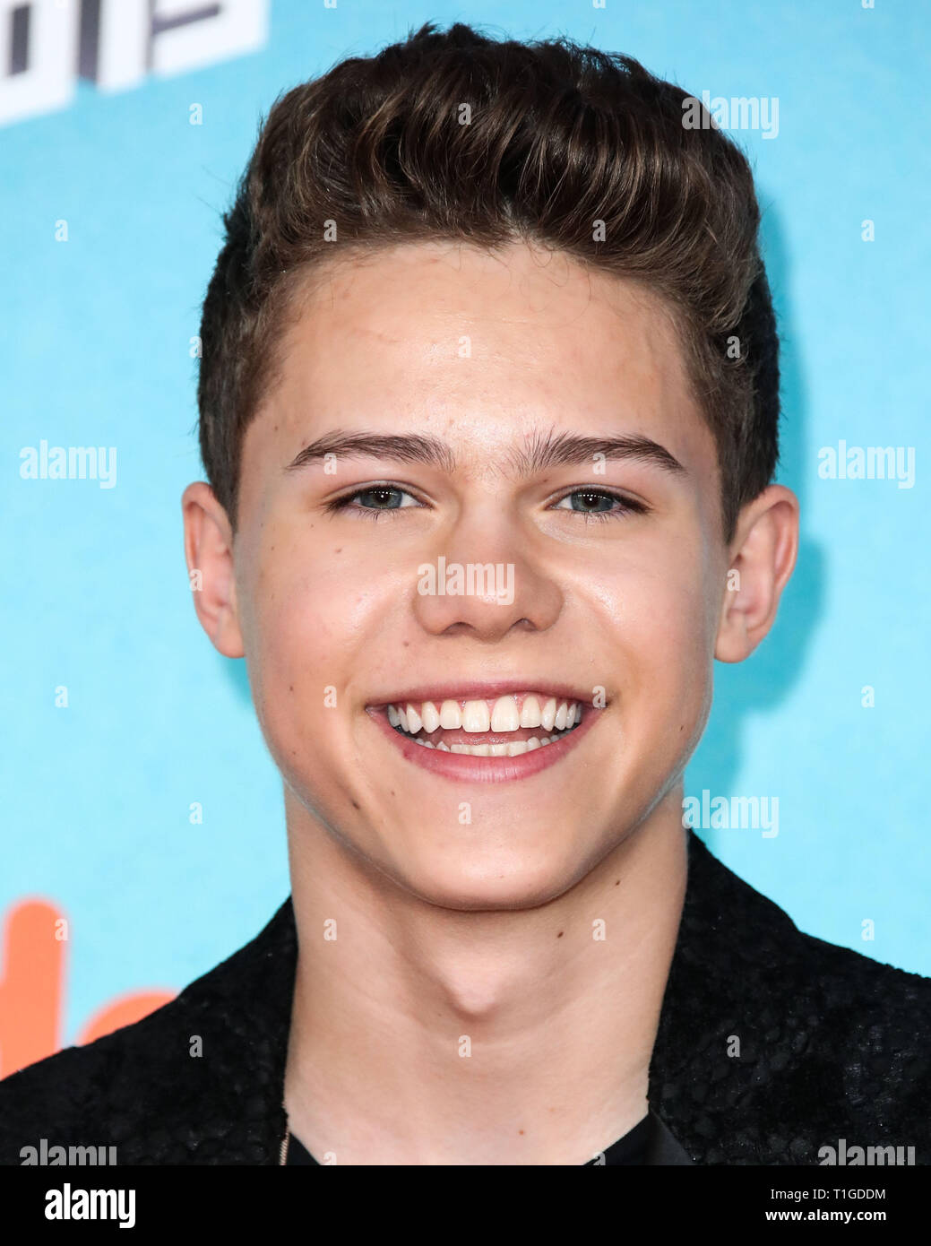 LOS ANGELES, CA, USA - MARCH 23: Case Walker arrives at Nickelodeon's ...