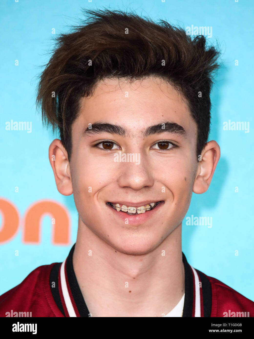 LOS ANGELES, CA, USA - MARCH 23: Adam Cohen arrives at Nickelodeon's ...