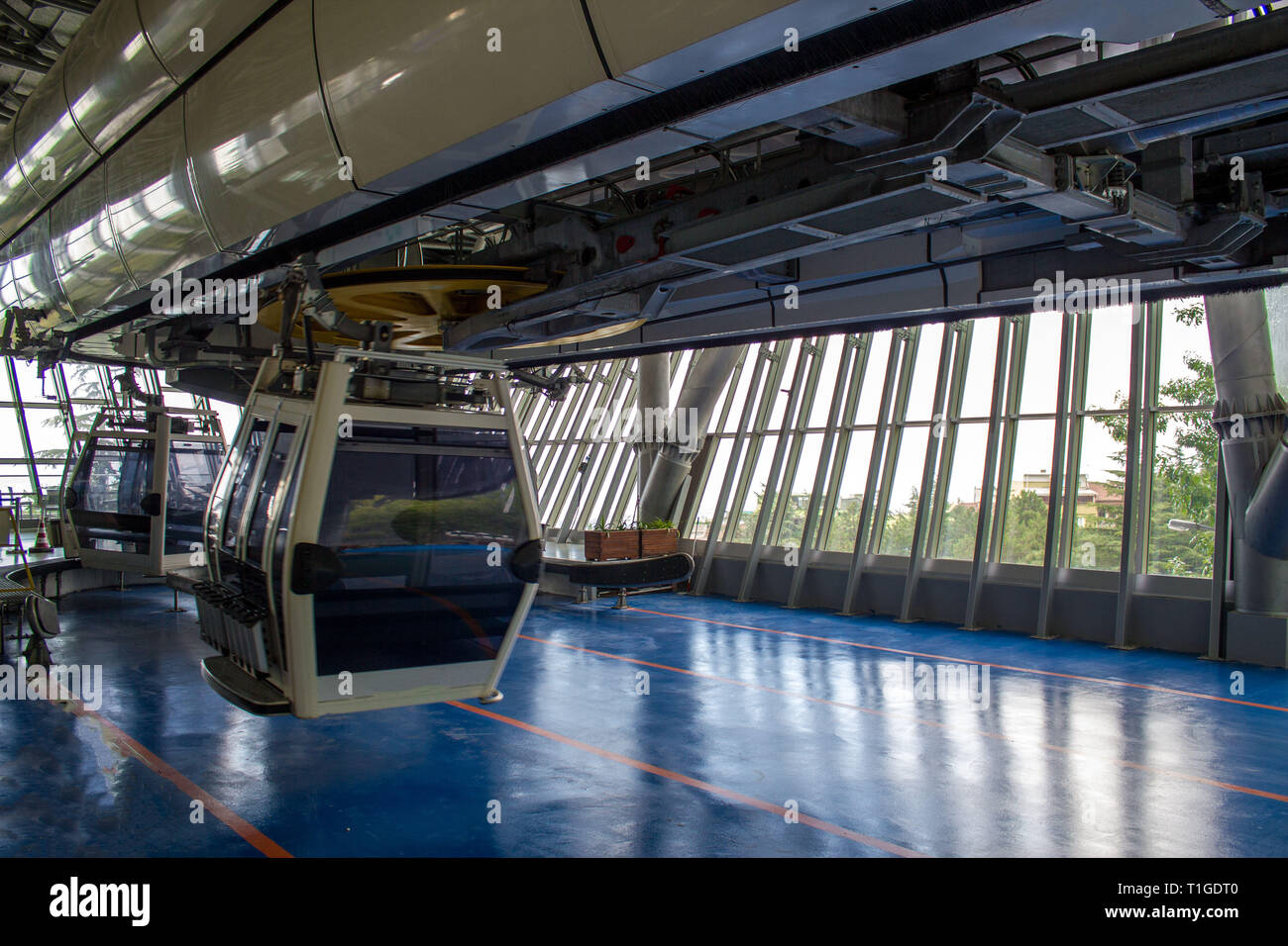 Ropeway hi-res stock photography and images - Alamy