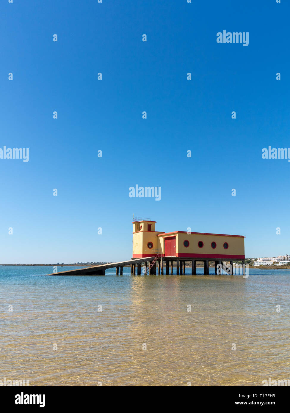 Fuzeta beach hi-res stock photography and images - Alamy