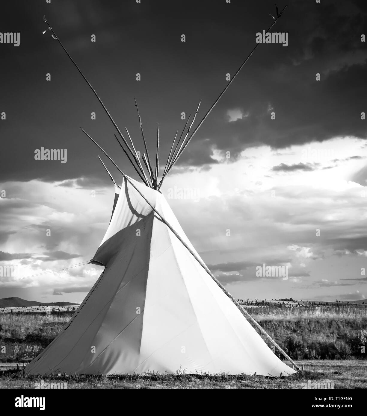 Teepee Plains Stock Photos & Teepee Plains Stock Images - Alamy