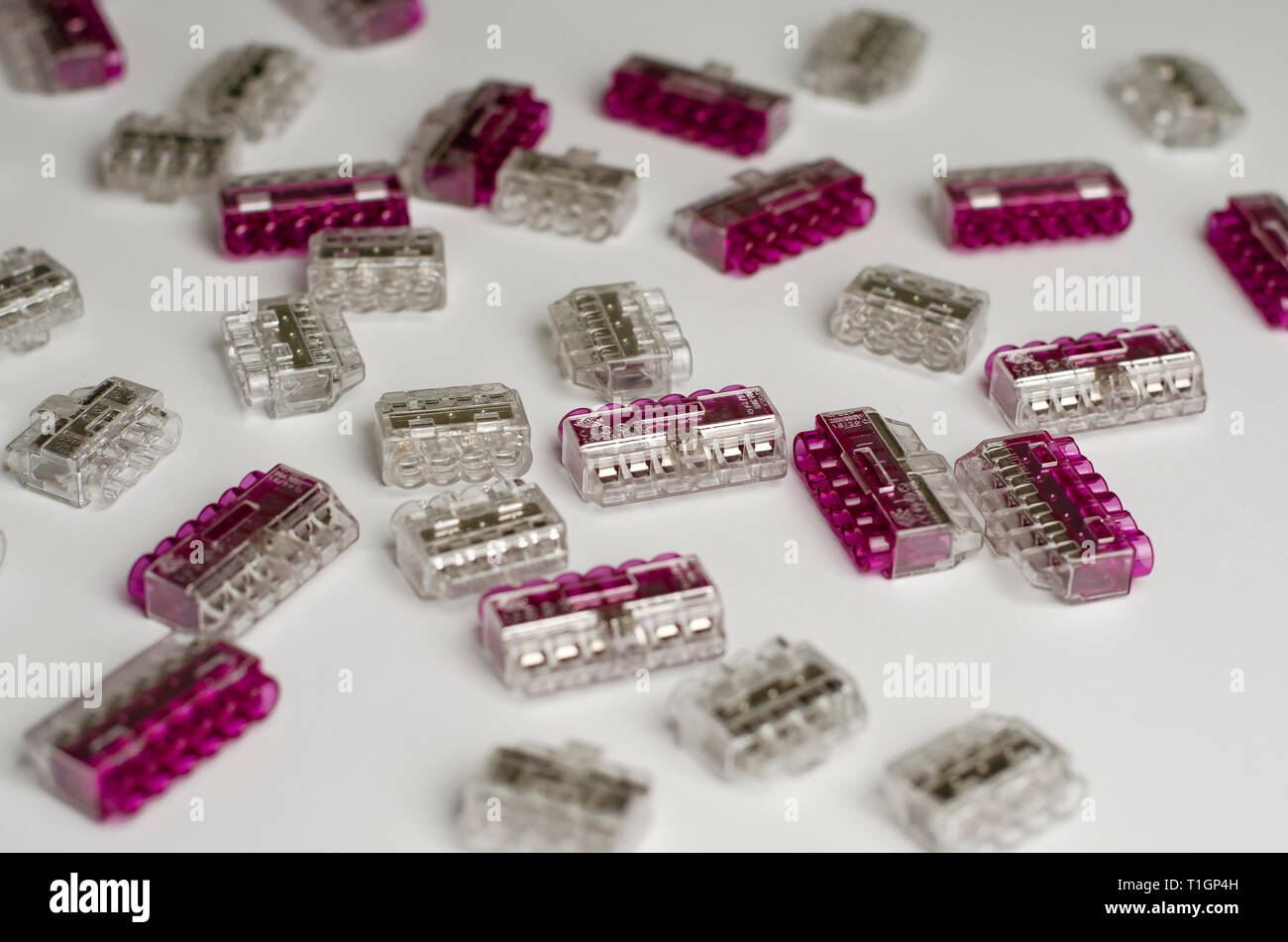 Compact splicing connector for electric wires Stock Photo - Alamy