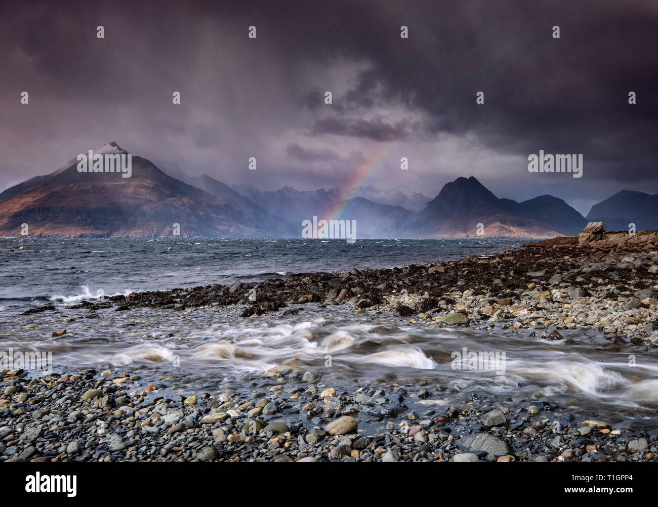 Elgol Rainbow, Black Cuillin Hills and Loch Scavaig from Elgol, Isle of ...