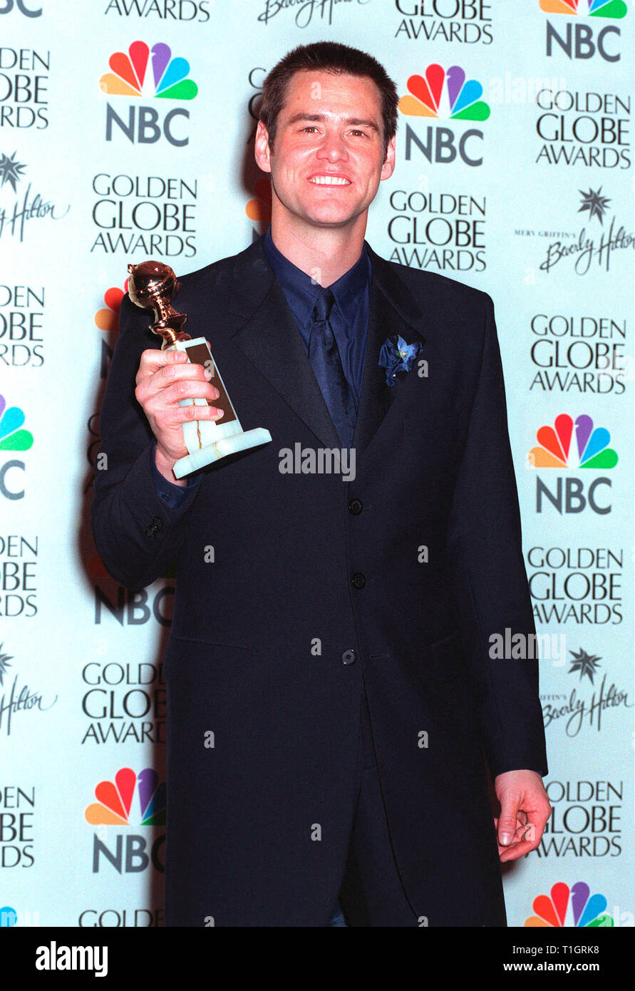 LOS ANGELES, CA - January 24, 1999: Actor JIM CARREY at the Golden ...