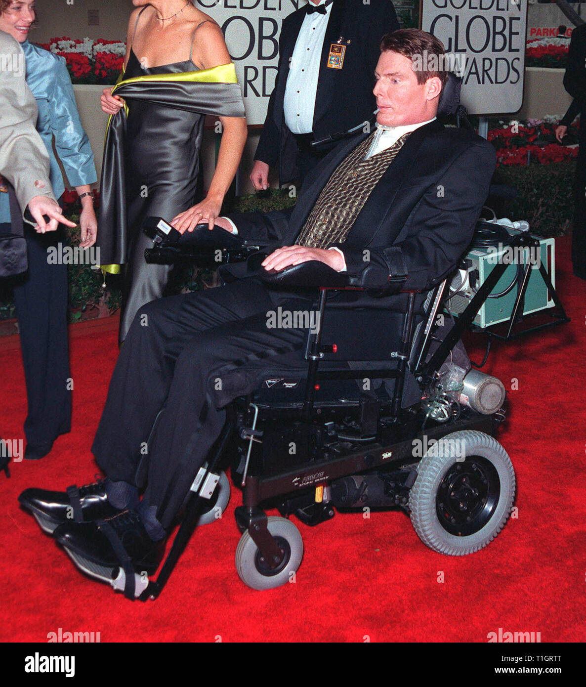 LOS ANGELES, CA - January 25, 1999: Actor CHRISTOPHER REEVE at the ...