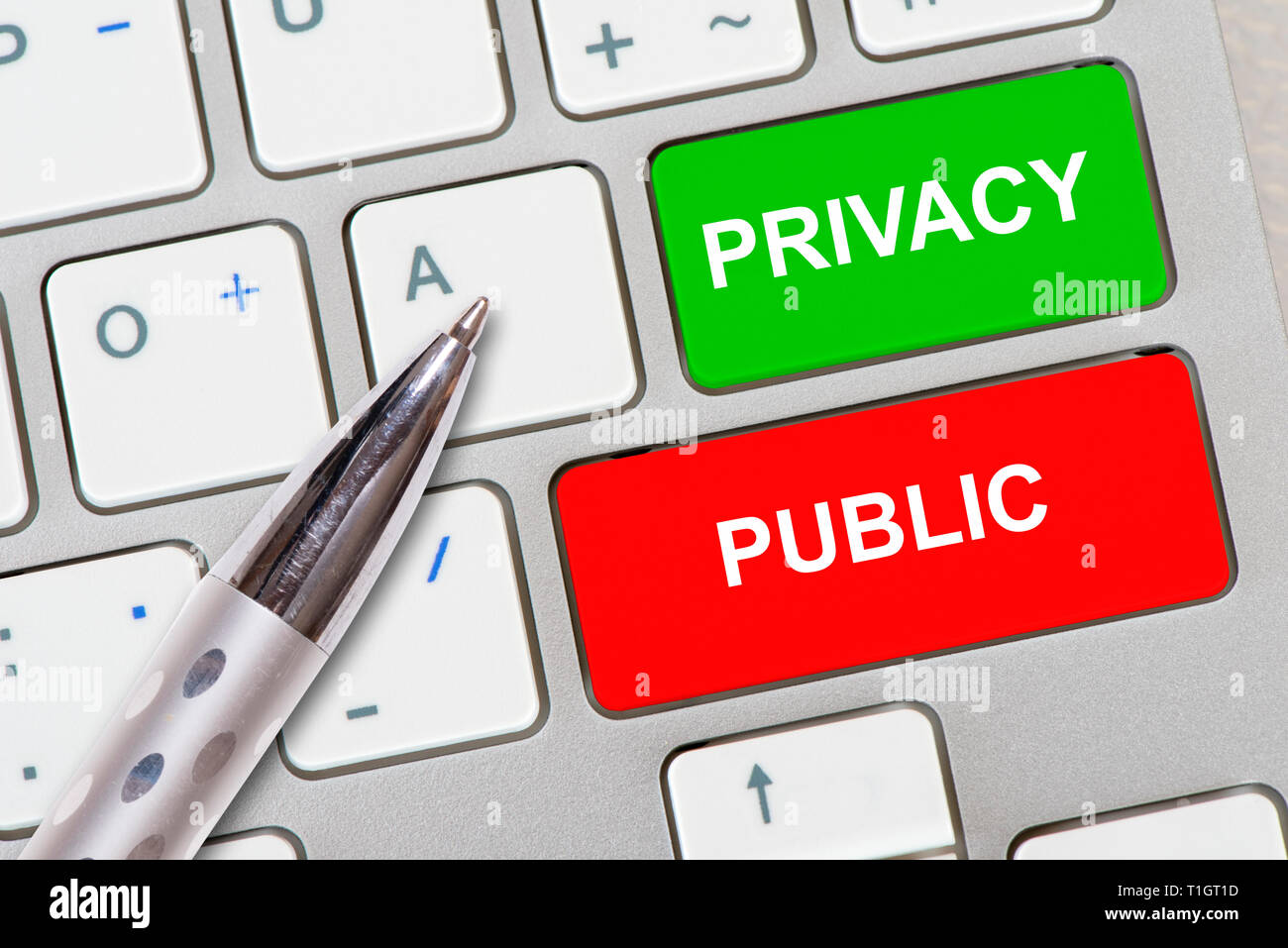 Firewall symbol hi-res stock photography and images - Alamy