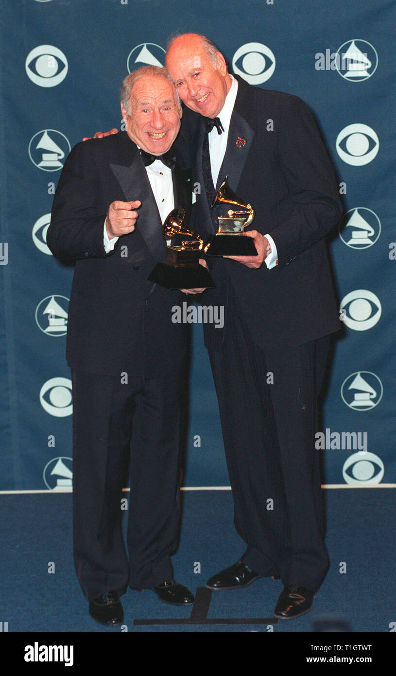 LOS ANGELES, CA - February 25, 1999: Actor MEL BROOKS (left) & director ...
