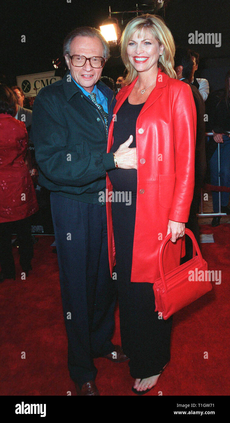 LOS ANGELES, CA - March 1, 1999: CNN talk show host LARRY KING & wife ...