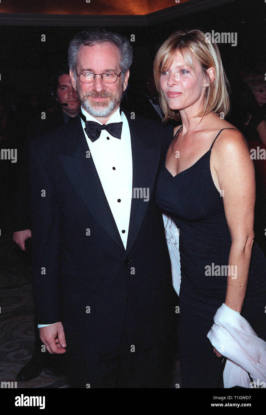 LOS ANGELES, CA - March 4, 1999: Director STEVEN SPIELBERG & actress ...