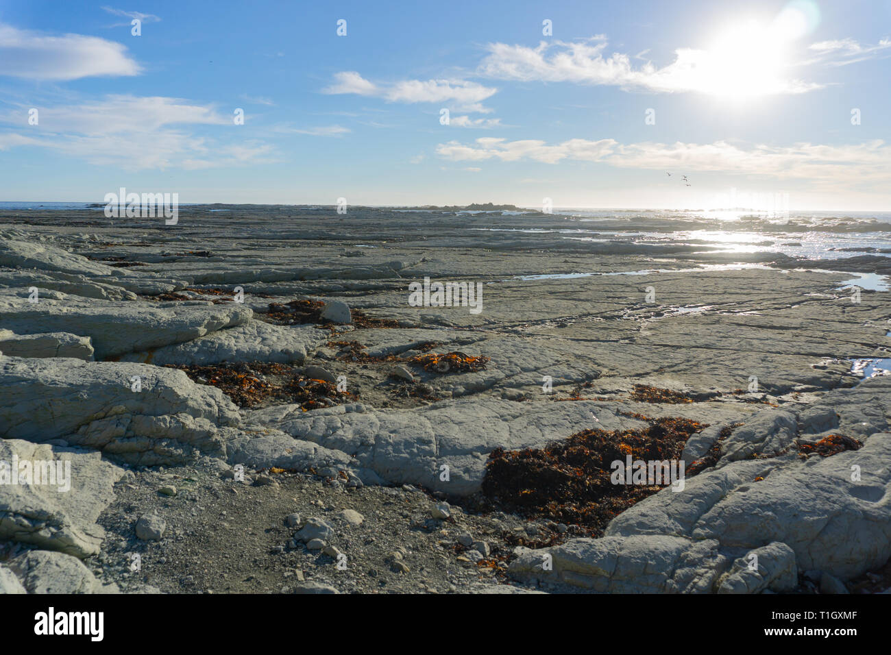 Wide ledge hi-res stock photography and images - Alamy