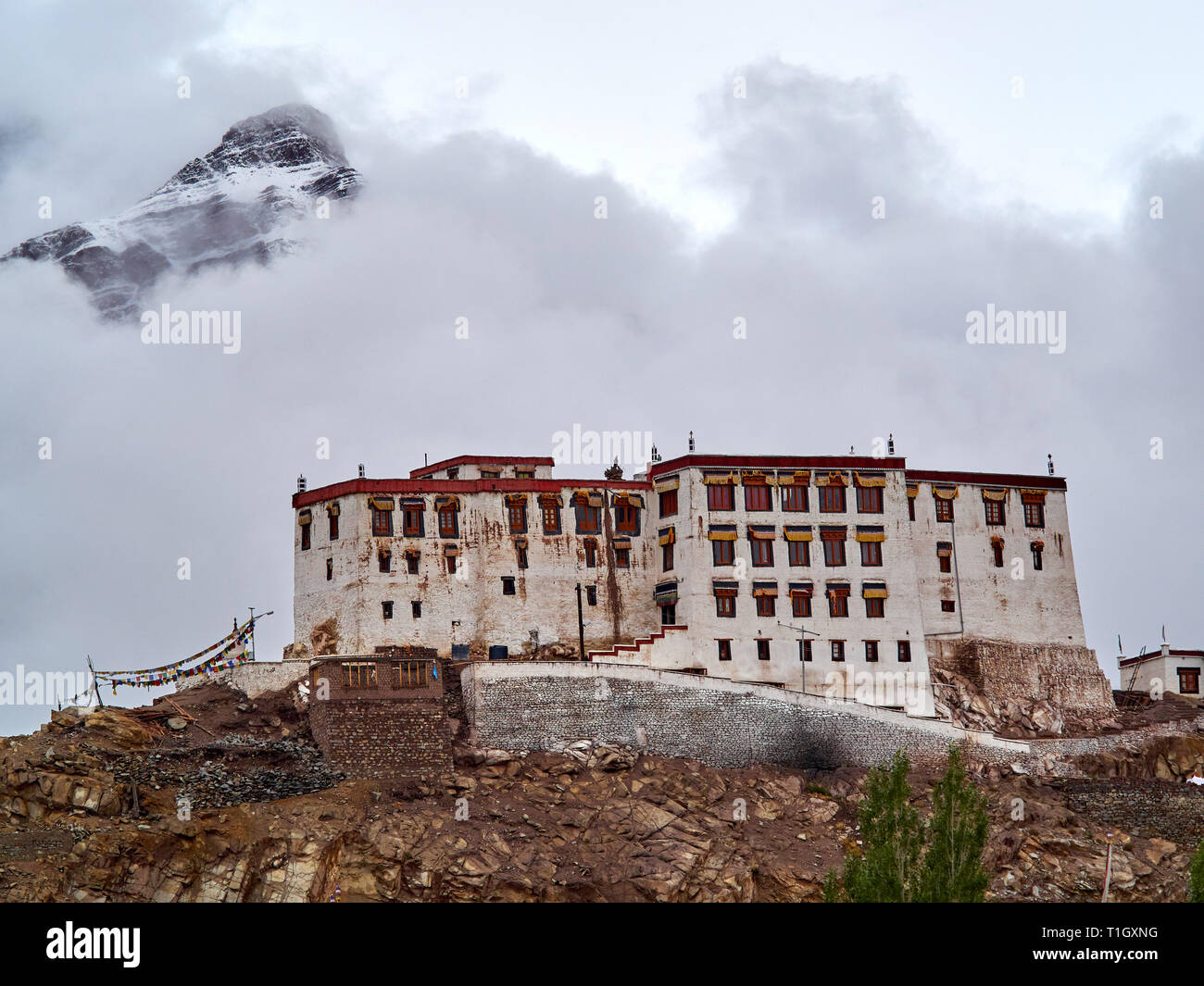 Building on top of mountain hi-res stock photography and images - Alamy