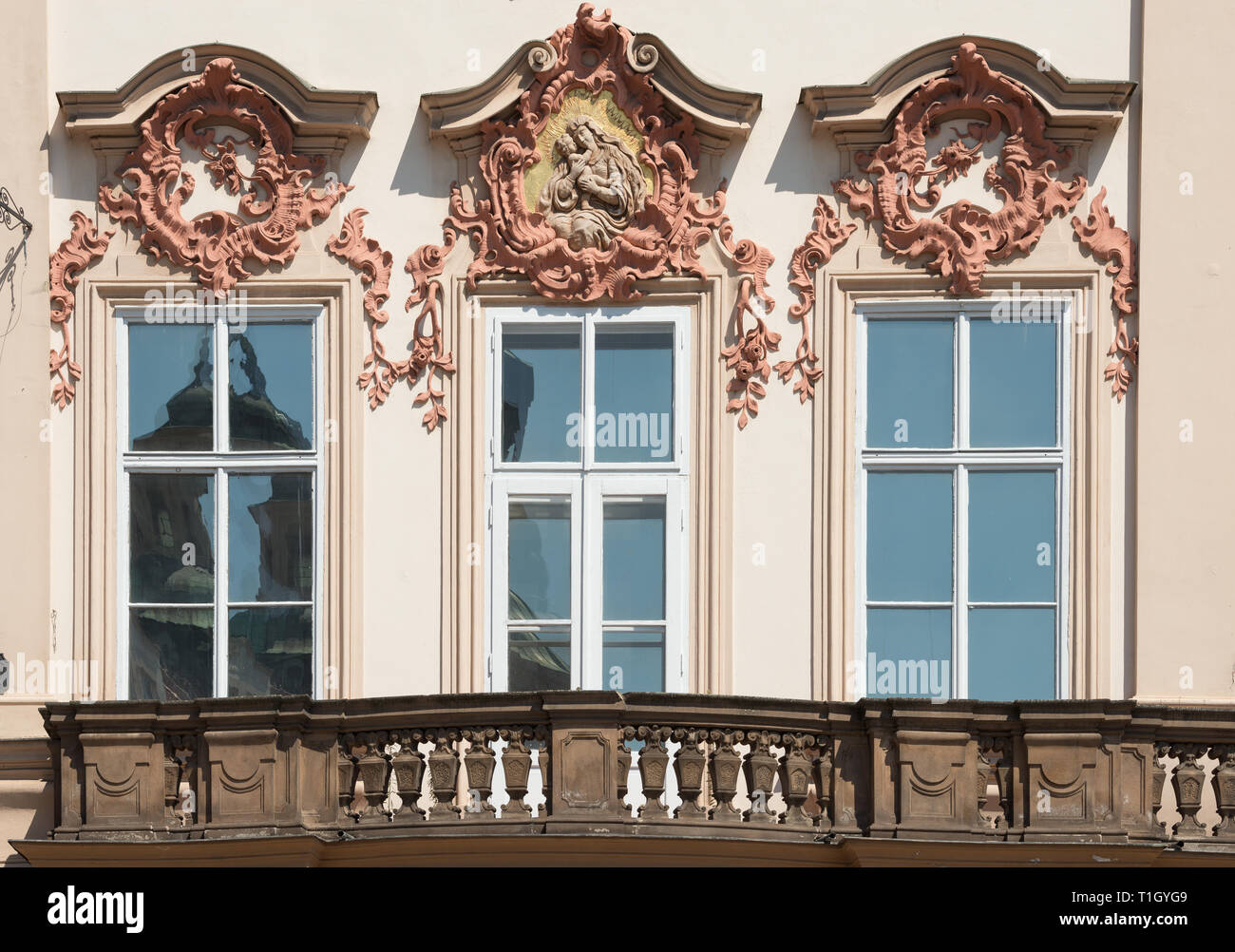 Windows of old house in Prague (Kinsky Palace Stock Photo - Alamy