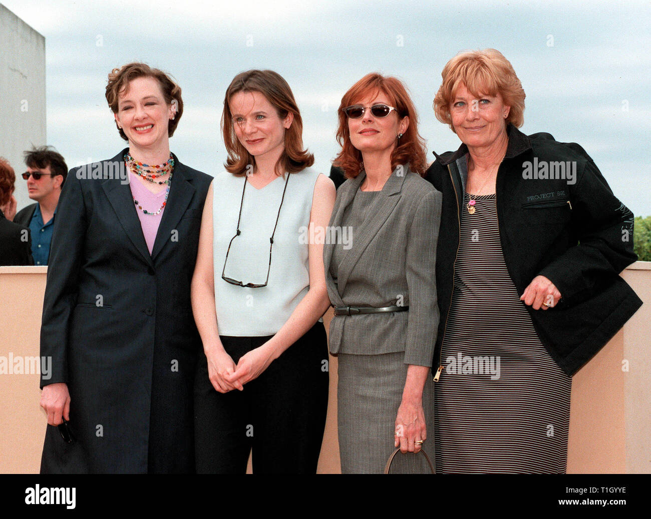 CANNES, FRANCE: 18 MAY 1999: Actresses JOAN CUSACK (left), EMILY WATSON ...