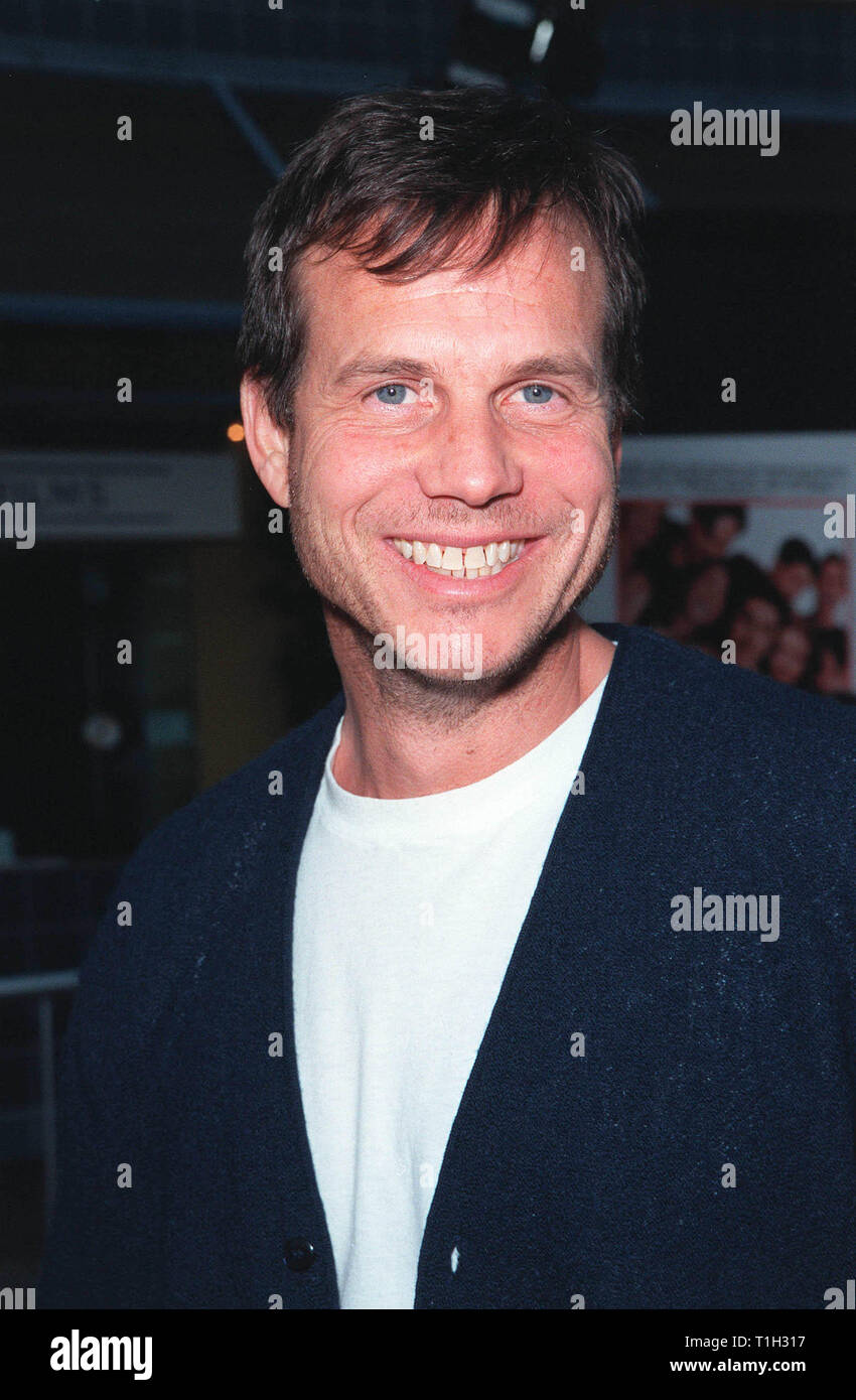 LOS ANGELES, CA. July 07, 1999: Actor BILL PAXTON at the world premiere ...