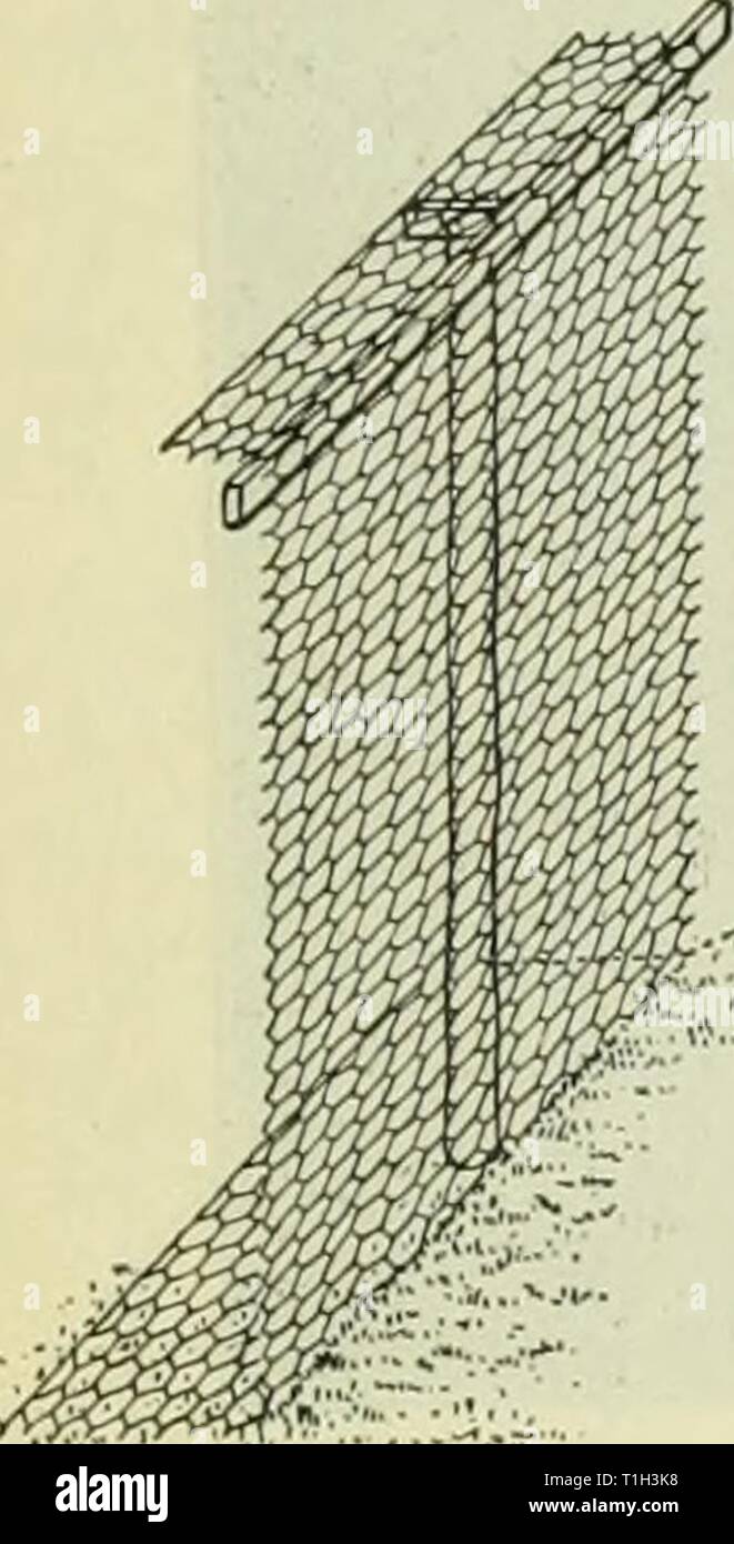 Deep overhangs hi-res stock photography and images - Alamy