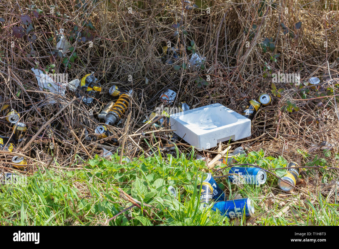 Cans and plastics hi-res stock photography and images - Alamy