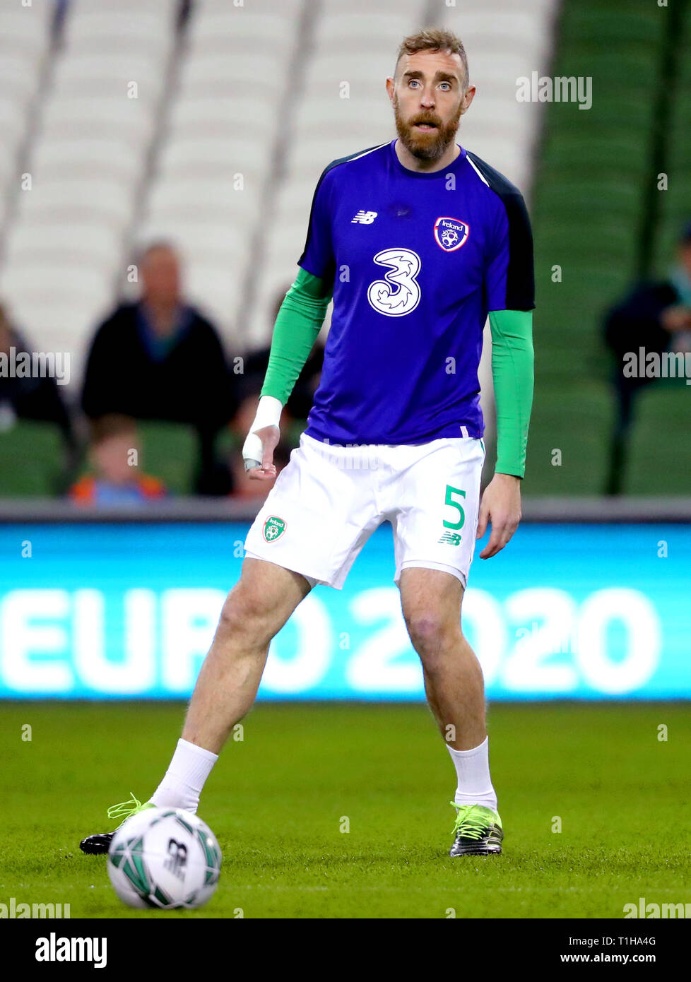 Republic of Ireland's Richard Keogh in the pre-match warm up ahead of ...