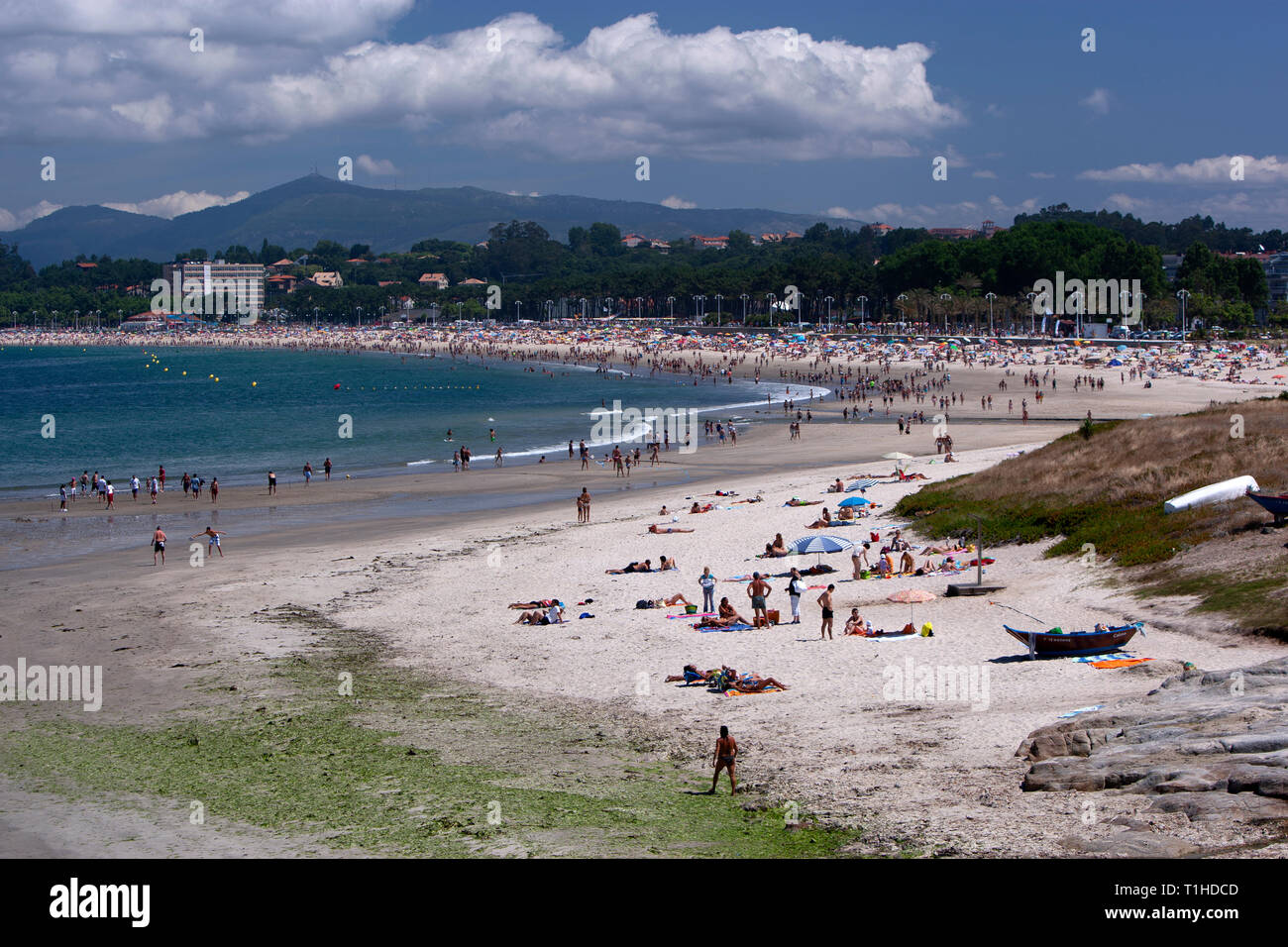 People in playa samil hi-res stock photography and images - Alamy