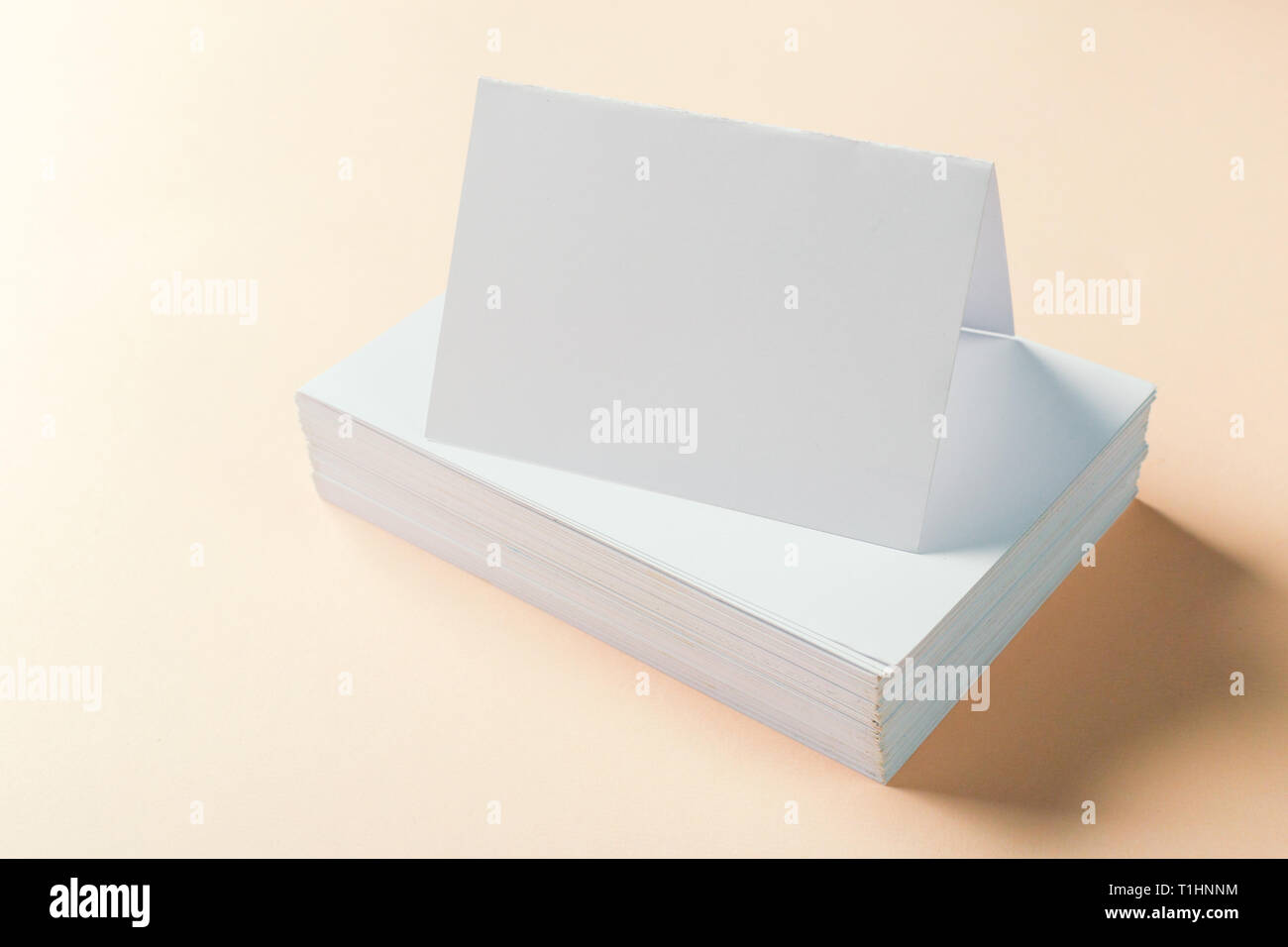 paper blank business cards Stock Photo - Alamy