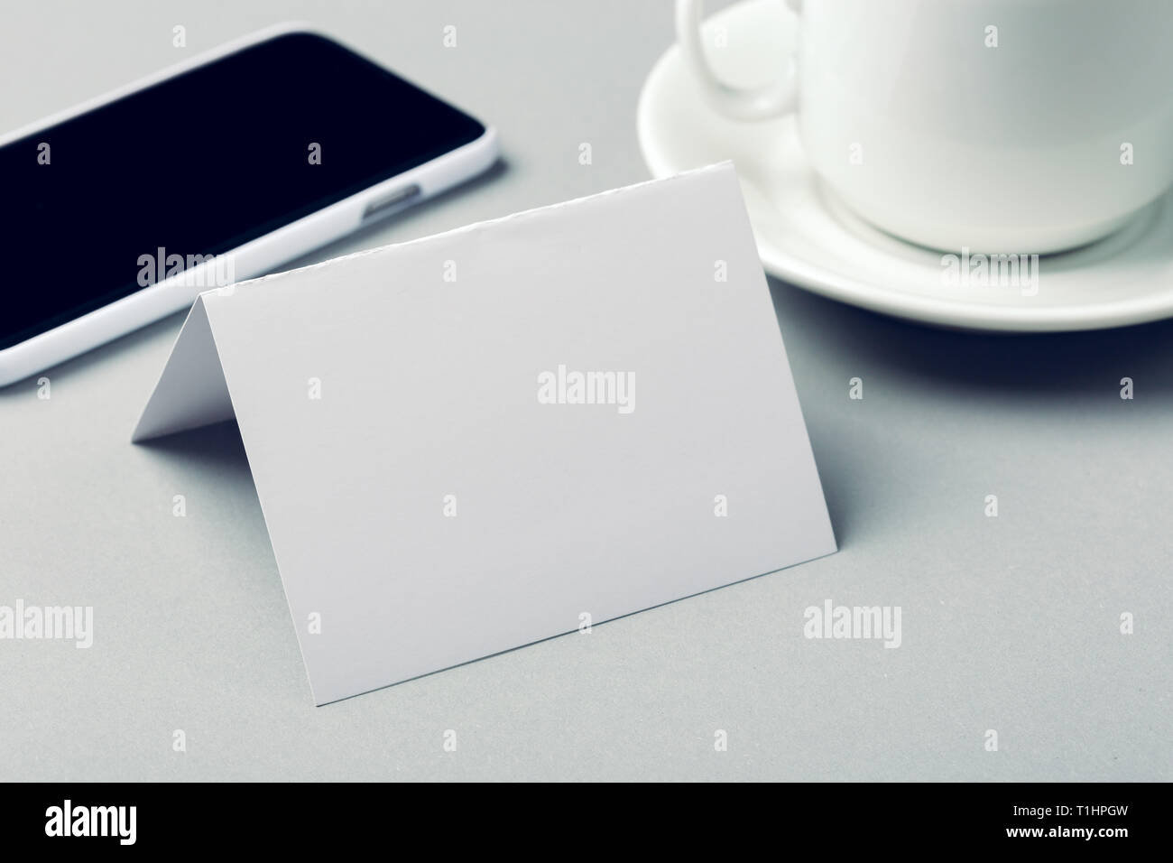 Blank card with coffee cup with space Stock Photo - Alamy