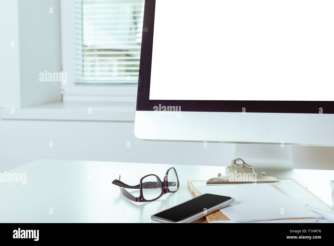 working table with computer Stock Photo - Alamy