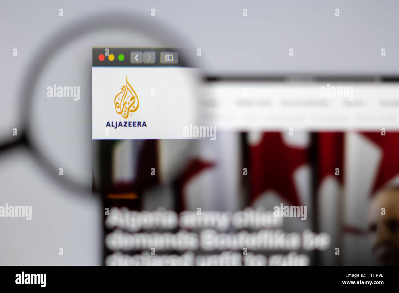 Al jazeera symbol hi-res stock photography and images - Alamy