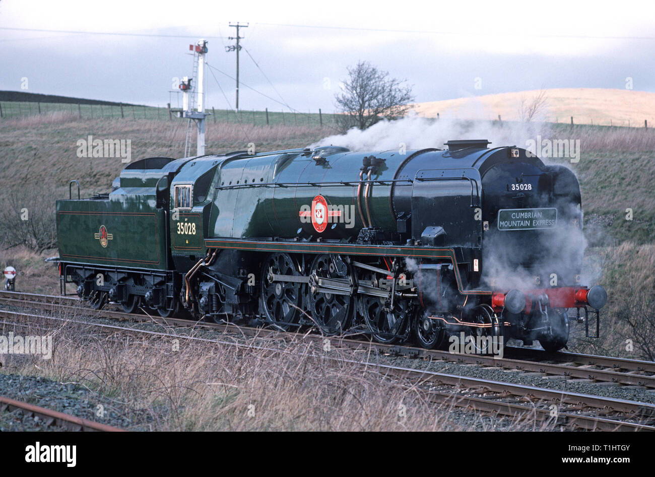 Clan class steam trains hi-res stock photography and images - Alamy