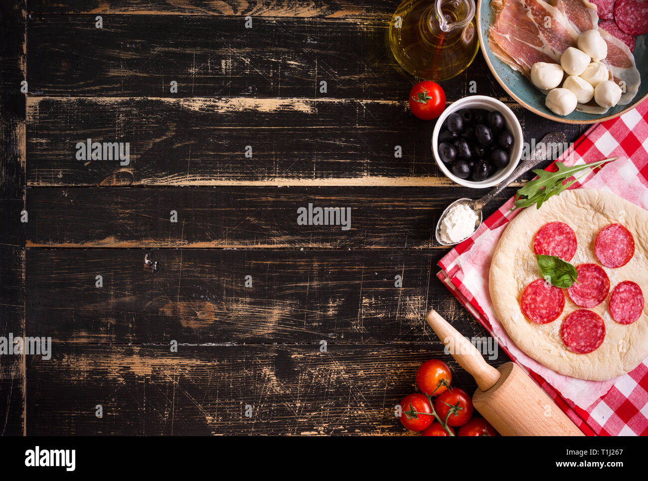 Pizza making background Stock Photo - Alamy