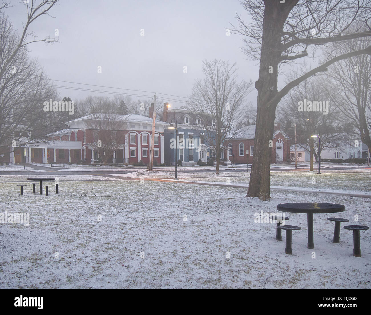 New hamilton town hall hi-res stock photography and images - Alamy