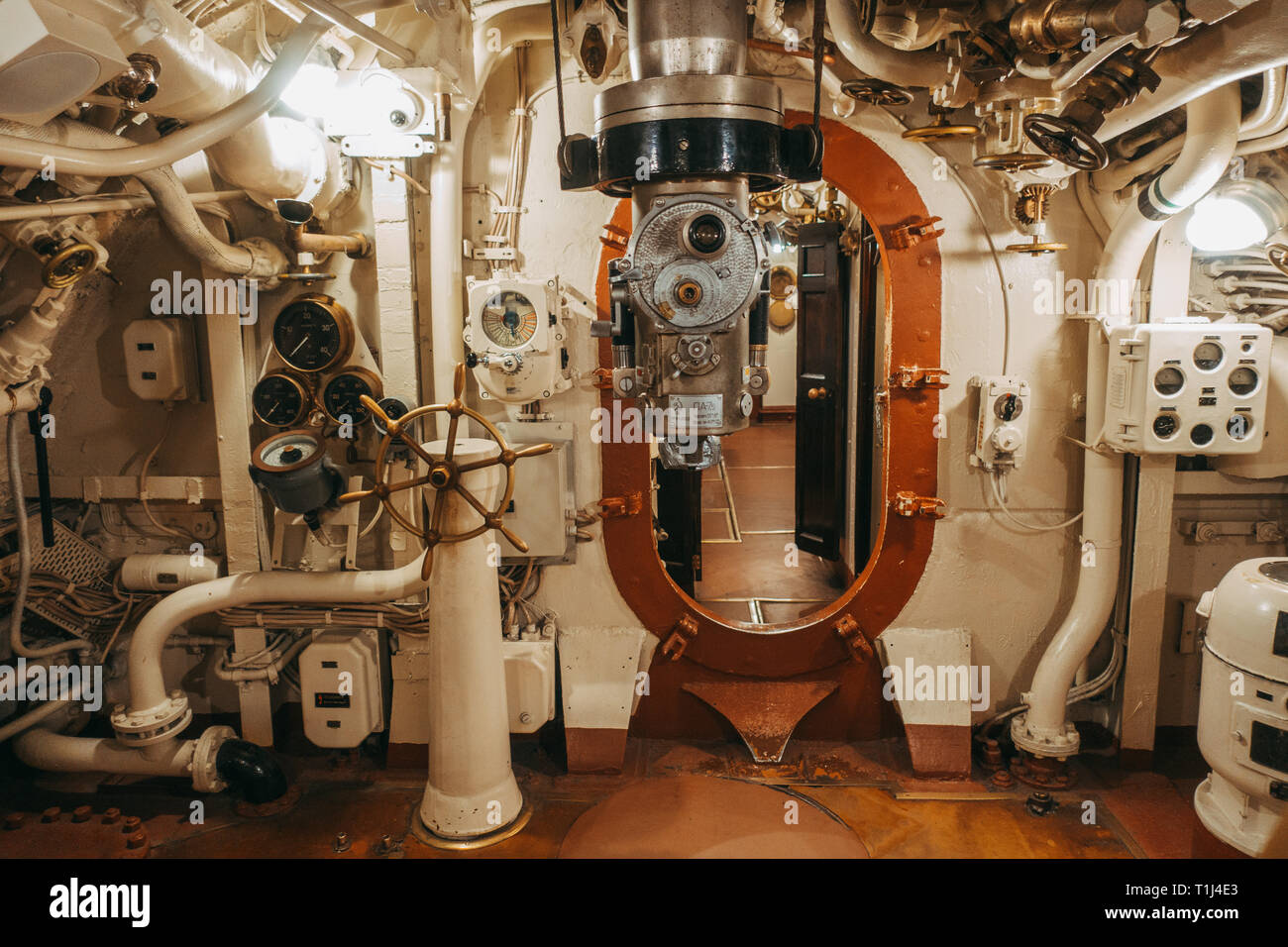 Lembit submarine hi-res stock photography and images - Alamy