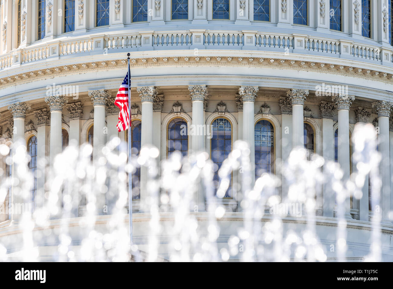 Government building columns closeup hi-res stock photography and images ...