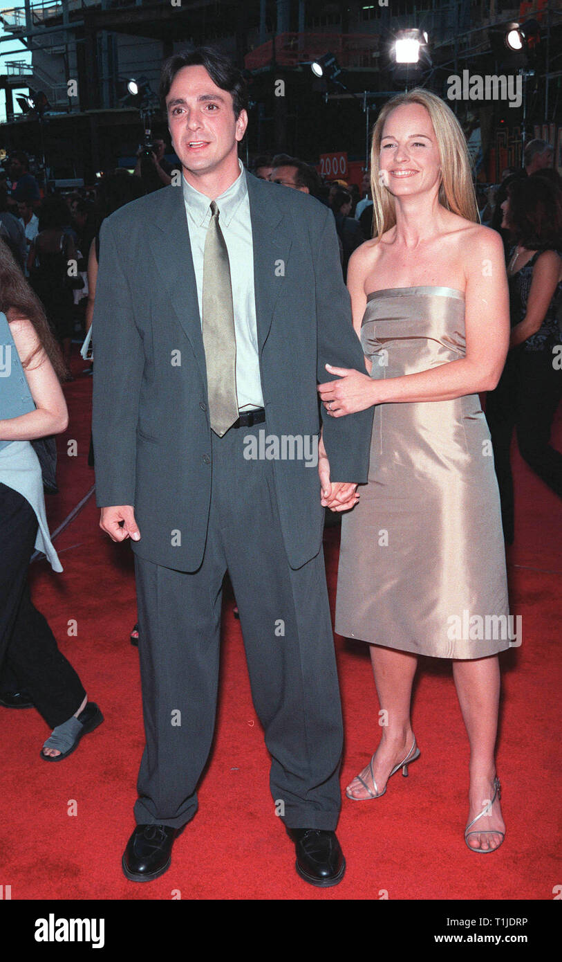 LOS ANGELES, CA - July 22, 1999: Actor HANK AZARIA actress wife HELEN ...