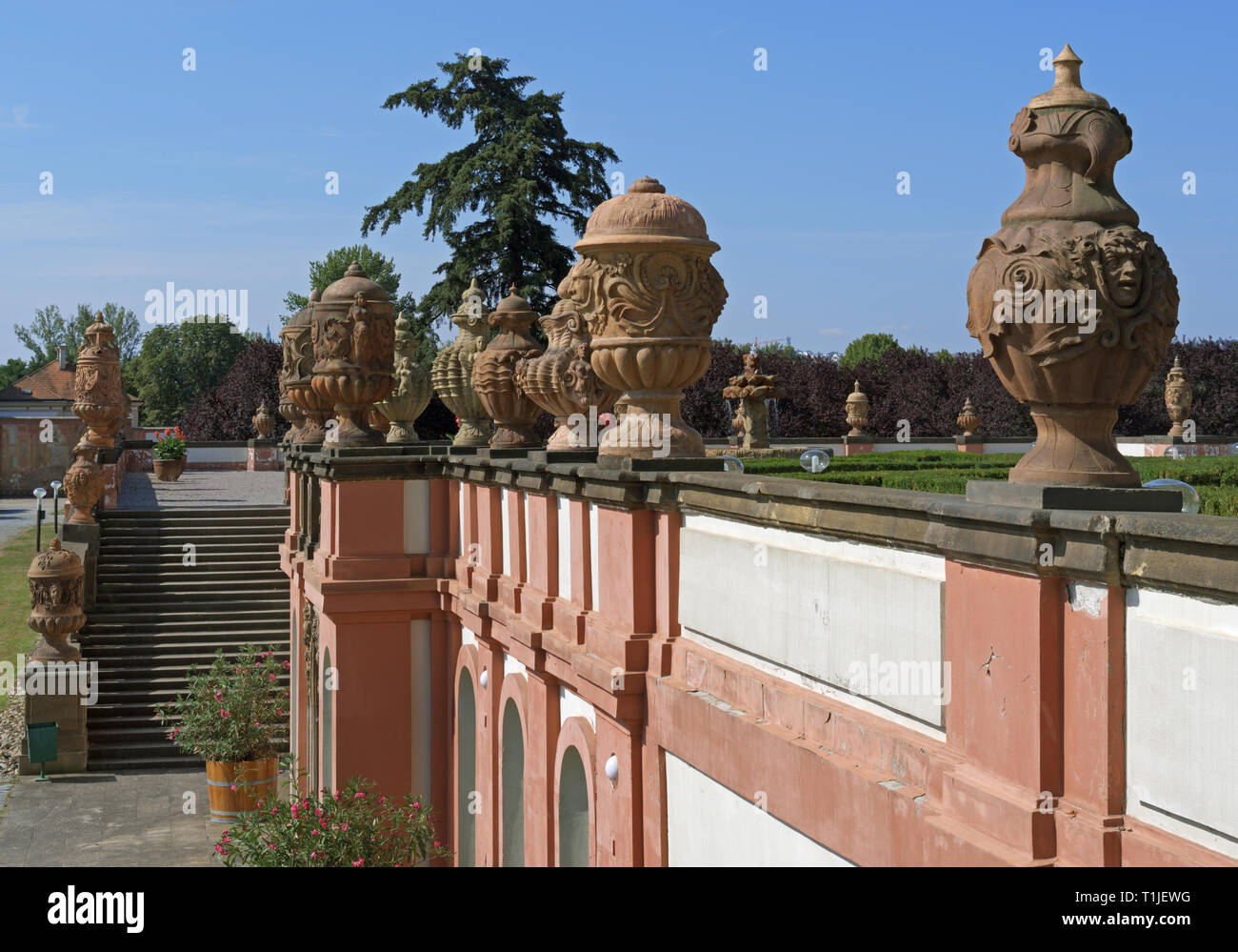 Prague: garden of the Troja Palace with many different urns Stock Photo ...