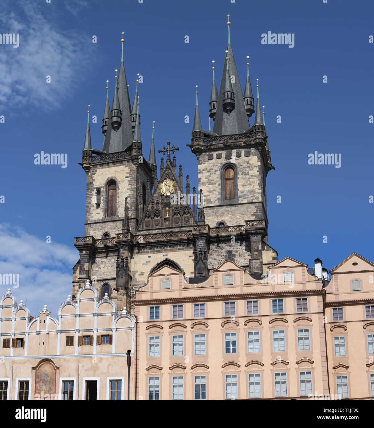 Old tyn hi-res stock photography and images - Alamy