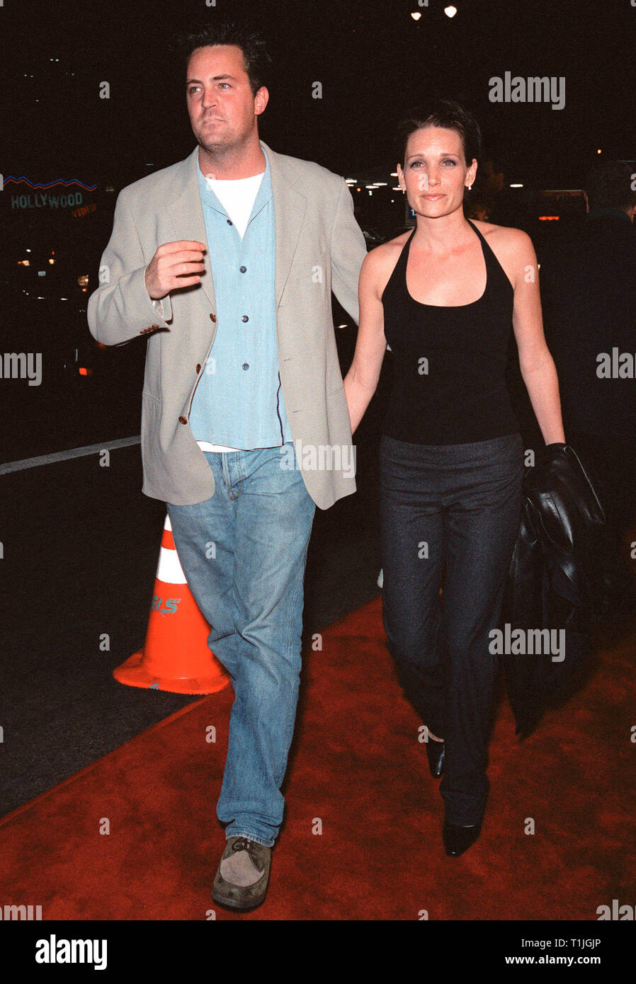 LOS ANGELES, CA. October 13, 1999: "Friends" star Matthew Perry ...
