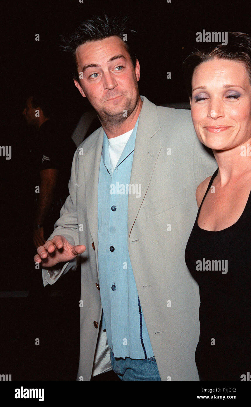 LOS ANGELES, CA. October 13, 1999: "Friends" star Matthew Perry ...