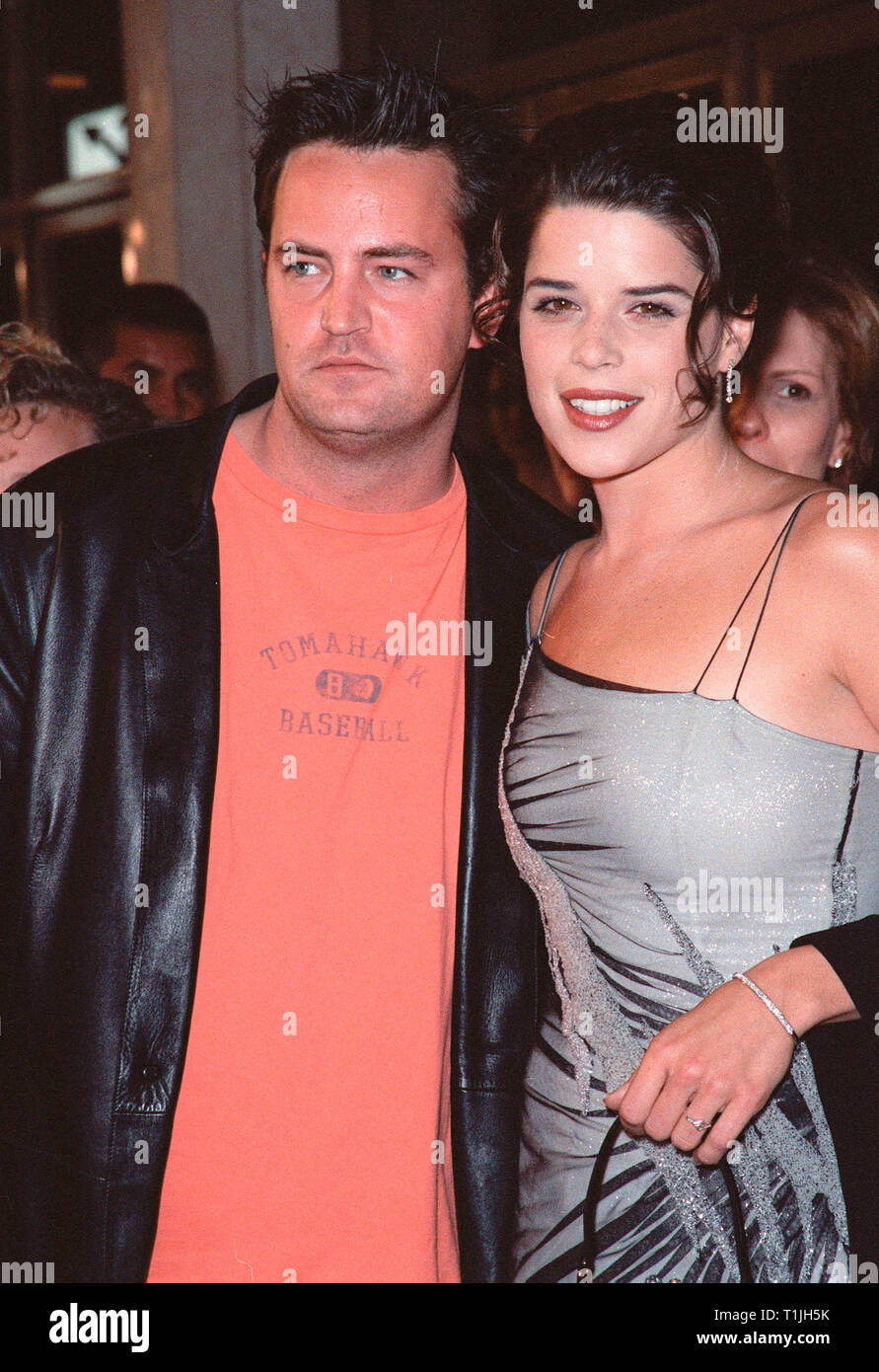 Neve campbell hi-res stock photography and images - Alamy
