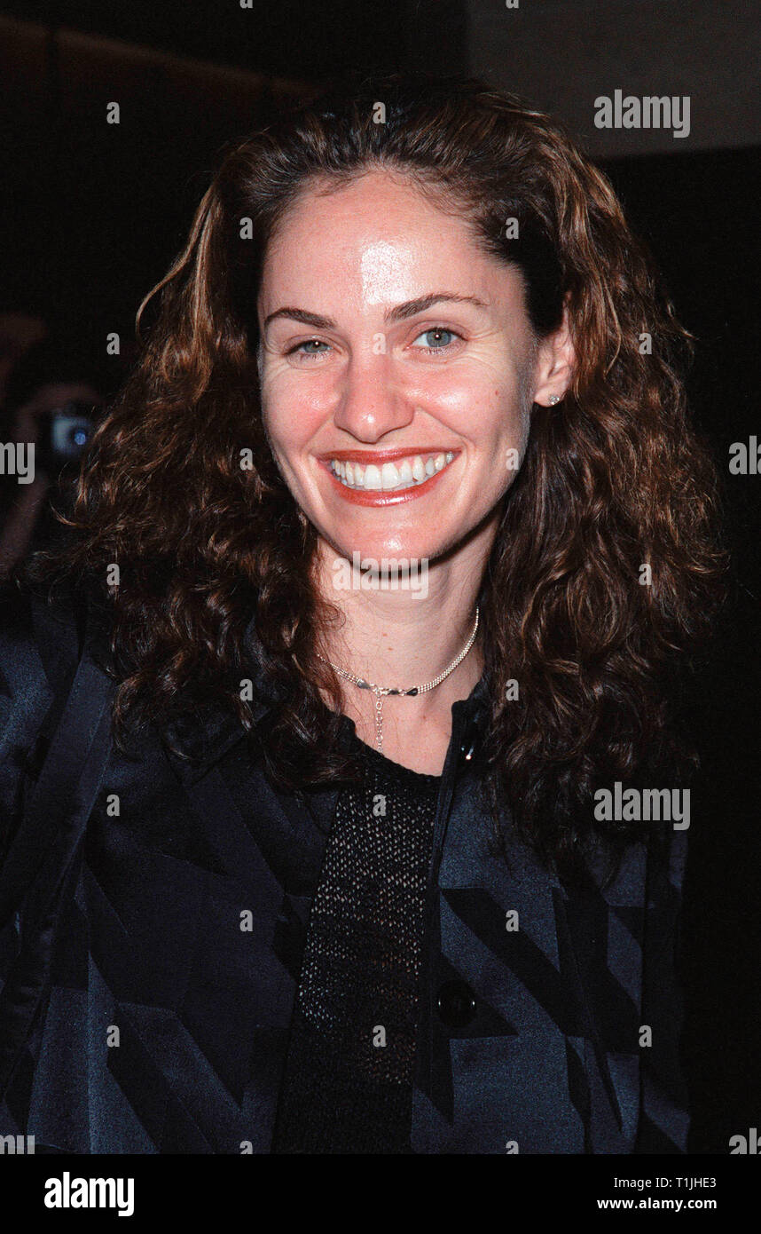 LOS ANGELES, CA. October 23, 1999: Actress Amy Brenneman at the Lili ...