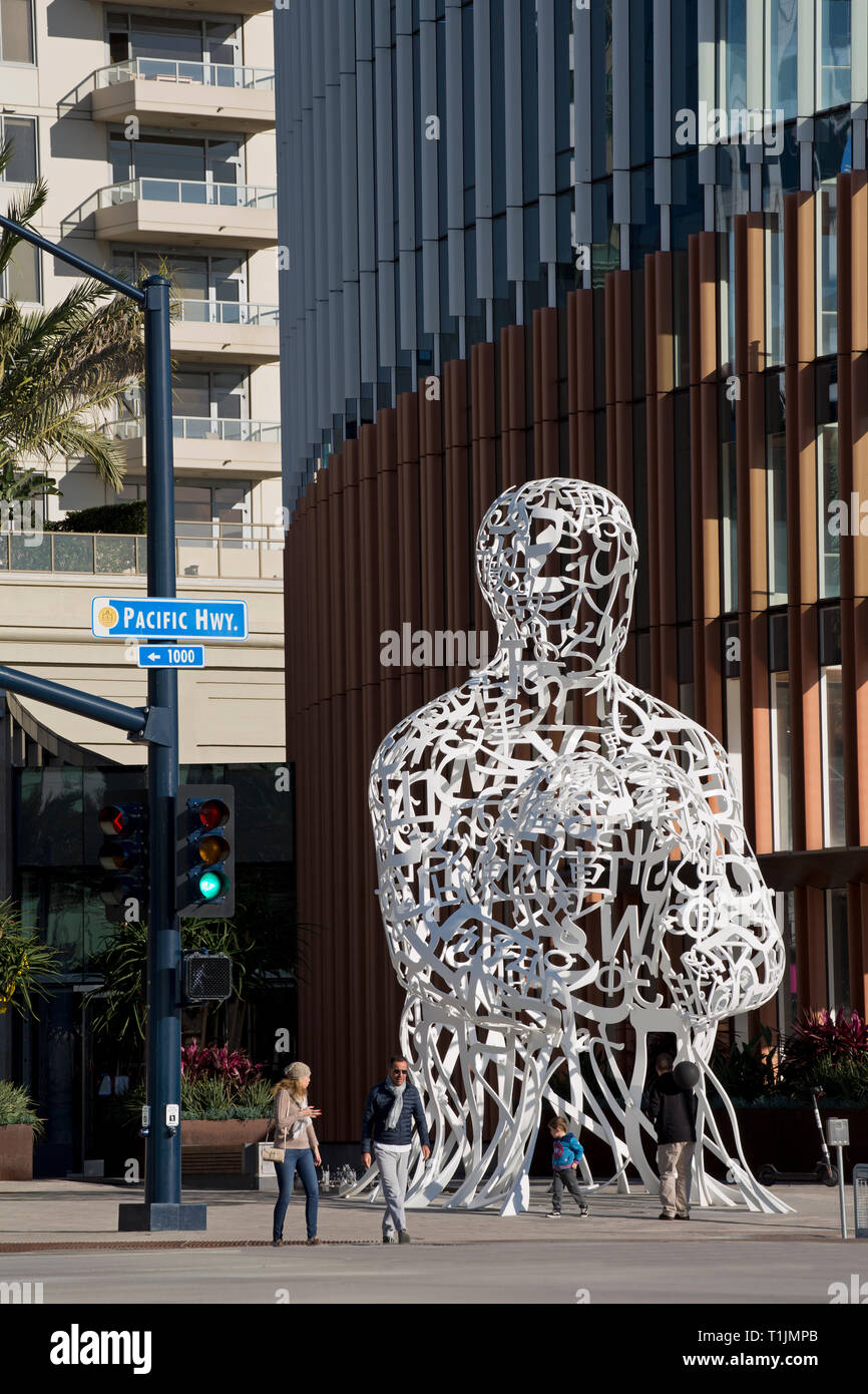 Sculpture jaume plensa hi-res stock photography and images - Alamy