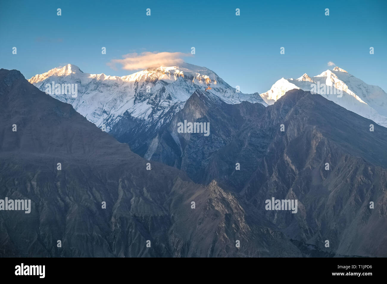 Rakaposhi mountain hi-res stock photography and images - Alamy