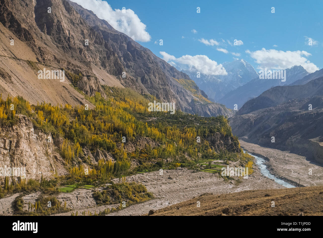 Hunza River High Resolution Stock Photography and Images - Alamy