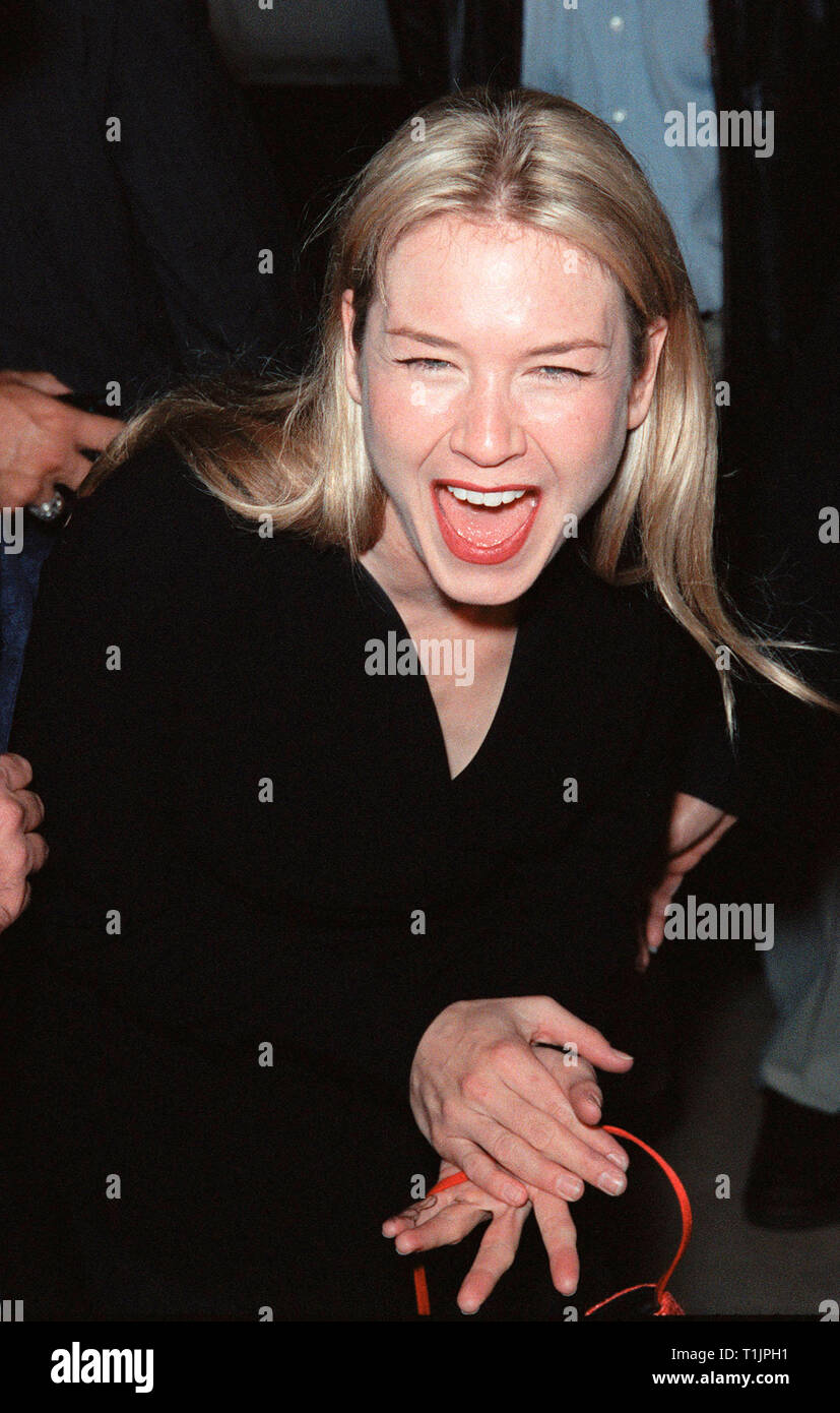 LOS ANGELES, CA. November 03, 1999: Actress Renee Zellweger at Los ...