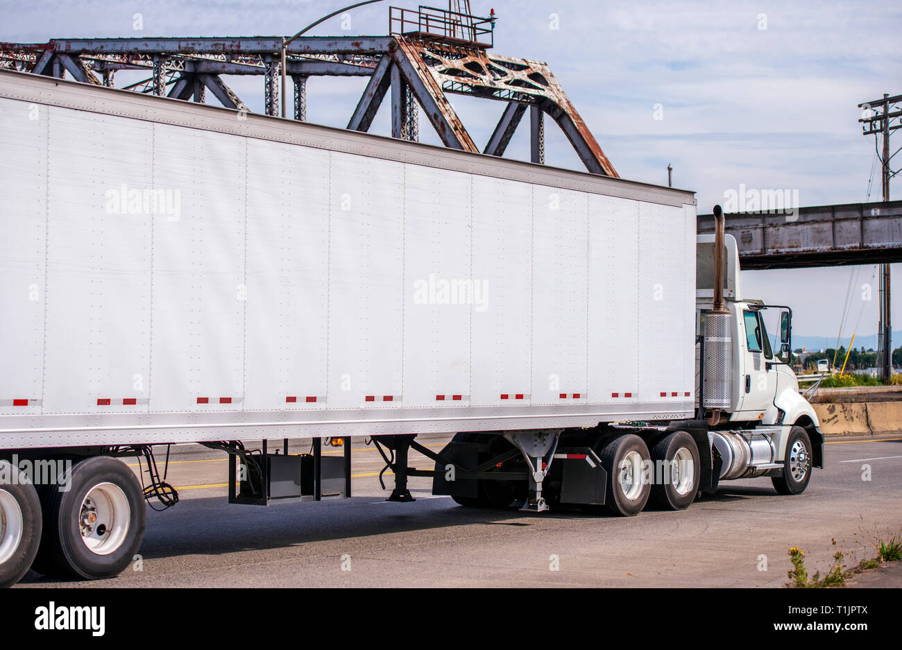 Day cab industrial big rig semi truck for local deliveries transporting ...