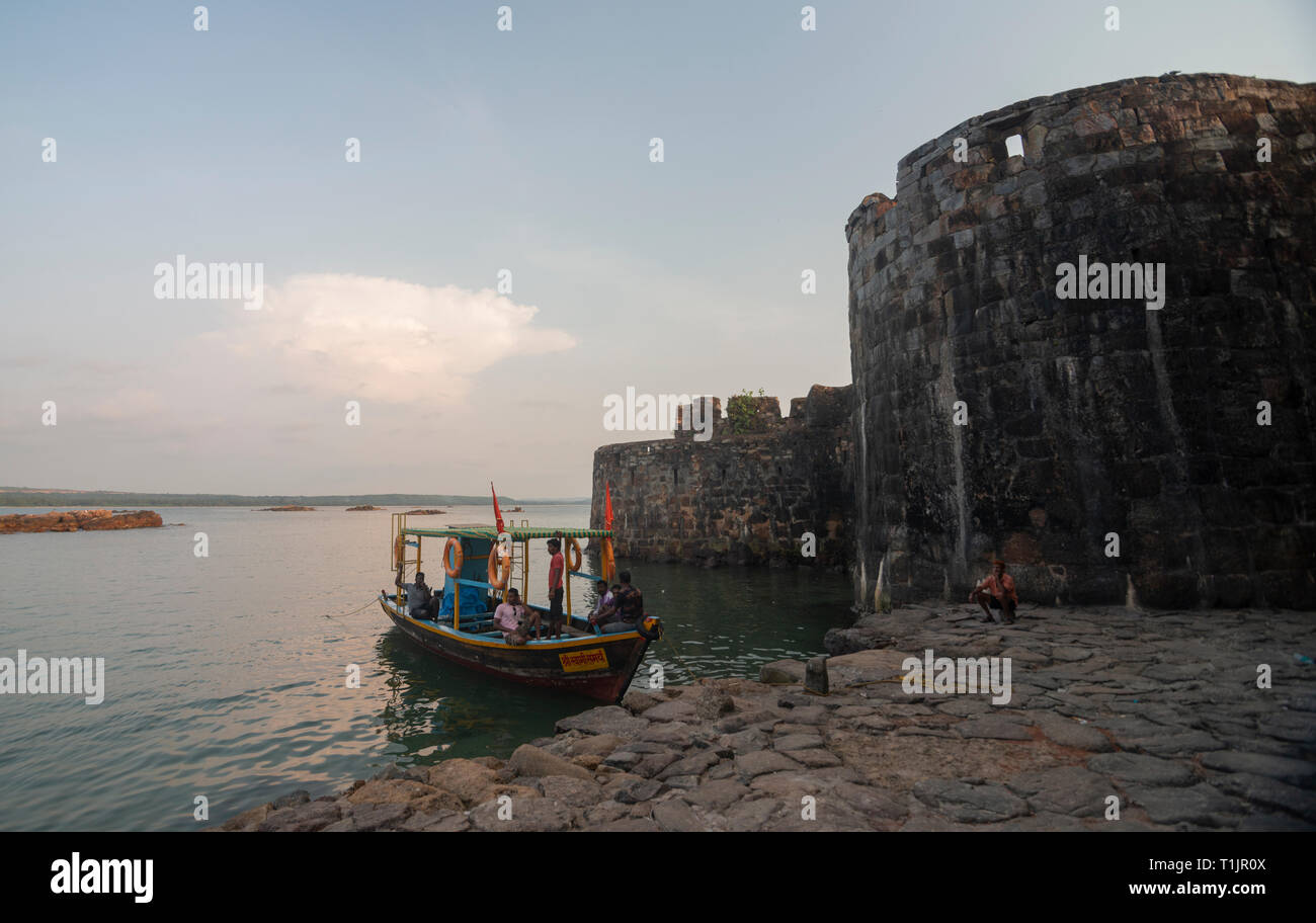 Boat Jetty near Sindhudurga,Maharashtra,India Stock Photo - Alamy